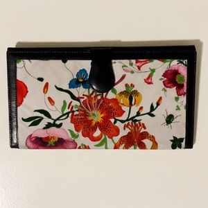 Gucci | Bags | Vintage Gucci Flora Wallet | Poshmark